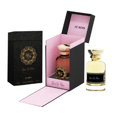 Le Bois – Perfume Booth